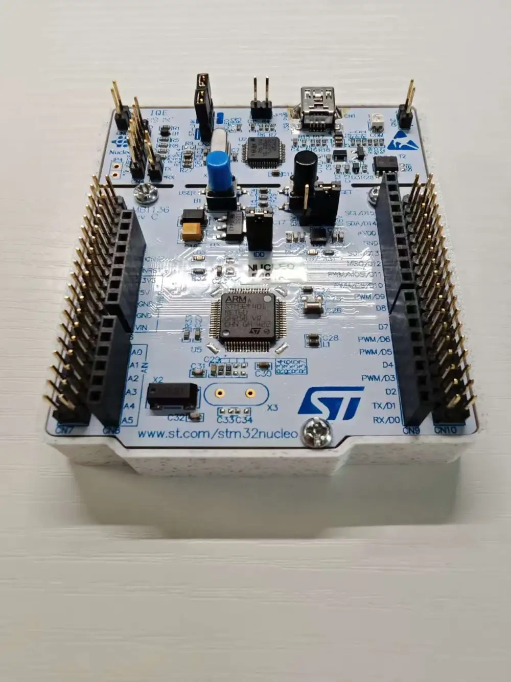STM32 F401 RE 底座针脚保护壳 M3螺丝固定 严丝合缝 二次创作 - 来自 Zack MakerWorld：免费下载 3D 模型