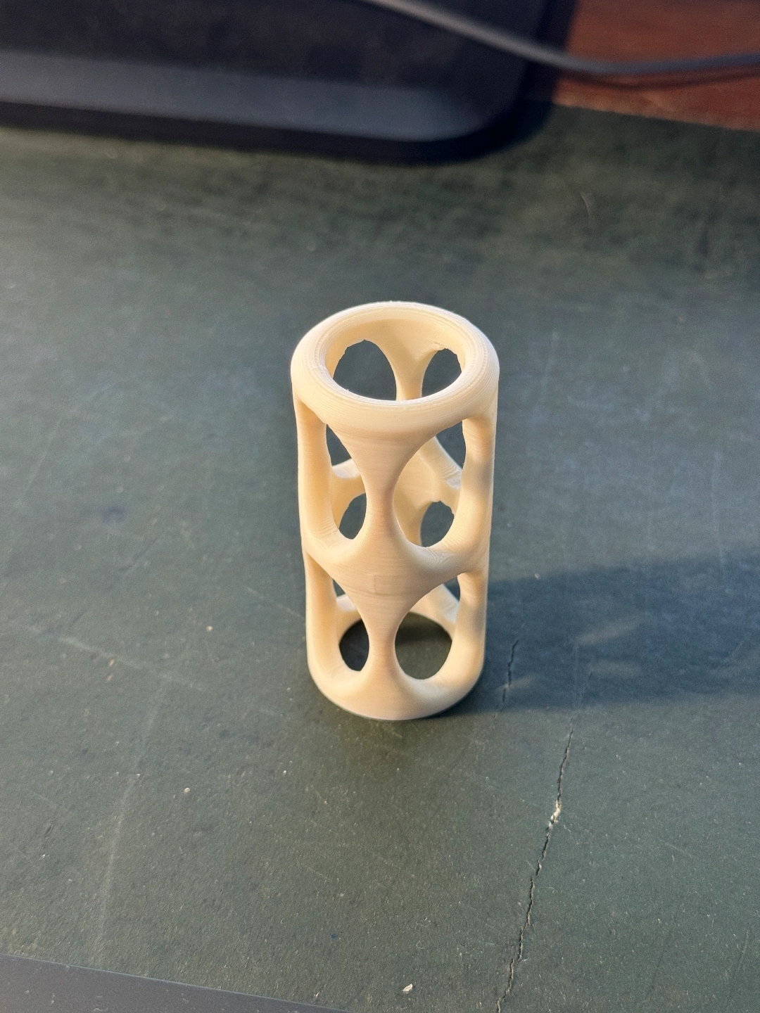 32650 to 21700 Battery adapter 来自 PaulBPunkt - MakerWorld