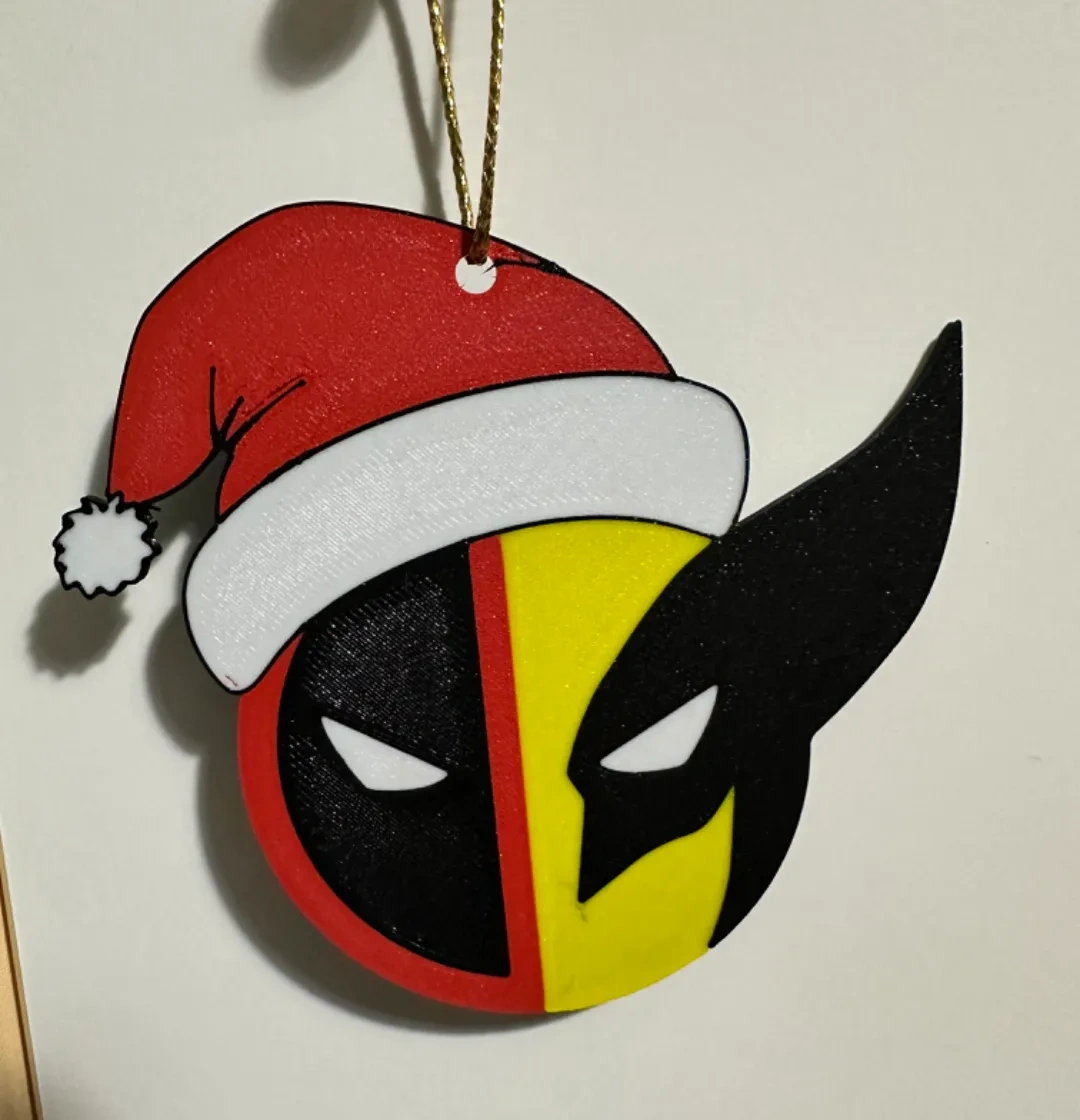 Deadpool and Wolverine Christmas ornament bauble 来自 lau__u - MakerWorld
