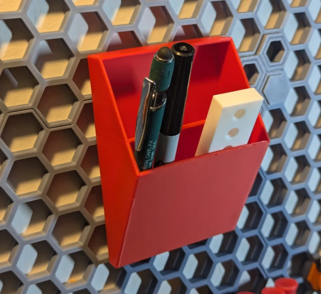 HSW Pencil Holder With EZ-Lock Insert 来自 Wile E. 3D - MakerWorld