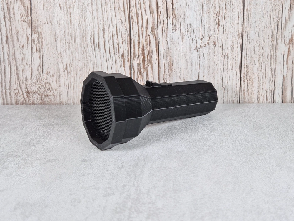 Roblox 门手电筒 来自 DB Components - MakerWorld