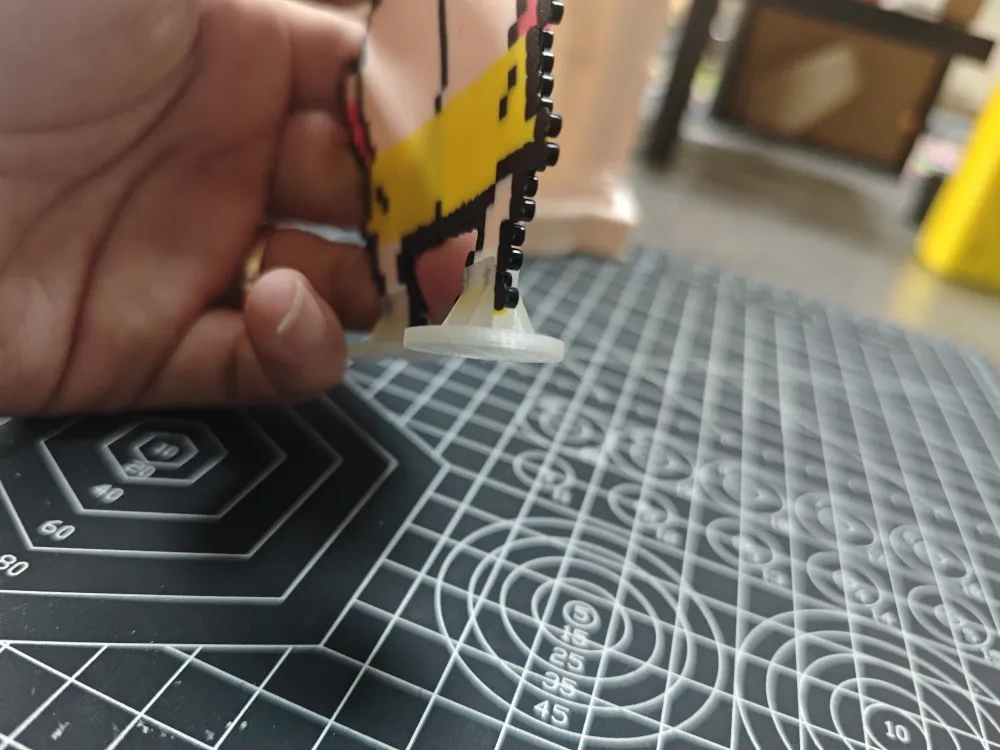 拼豆-立牌支架 来自 雷鸣巨昊 MakerWorld：免费下载 3D 模型