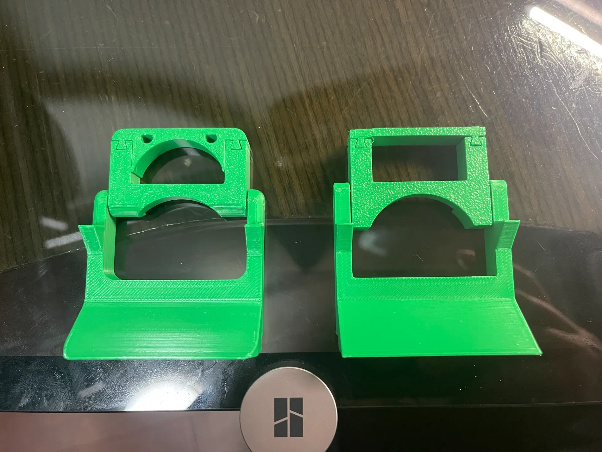 玻璃顶盖增高架 - 打印在铰链上 二次创作 - 来自 edward.fang - MakerWorld