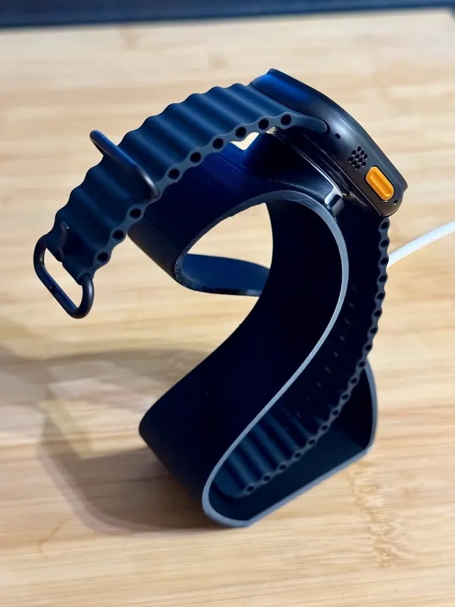 Apple Watch Ultra 智能手表支架 来自 NorcoT - MakerWorld