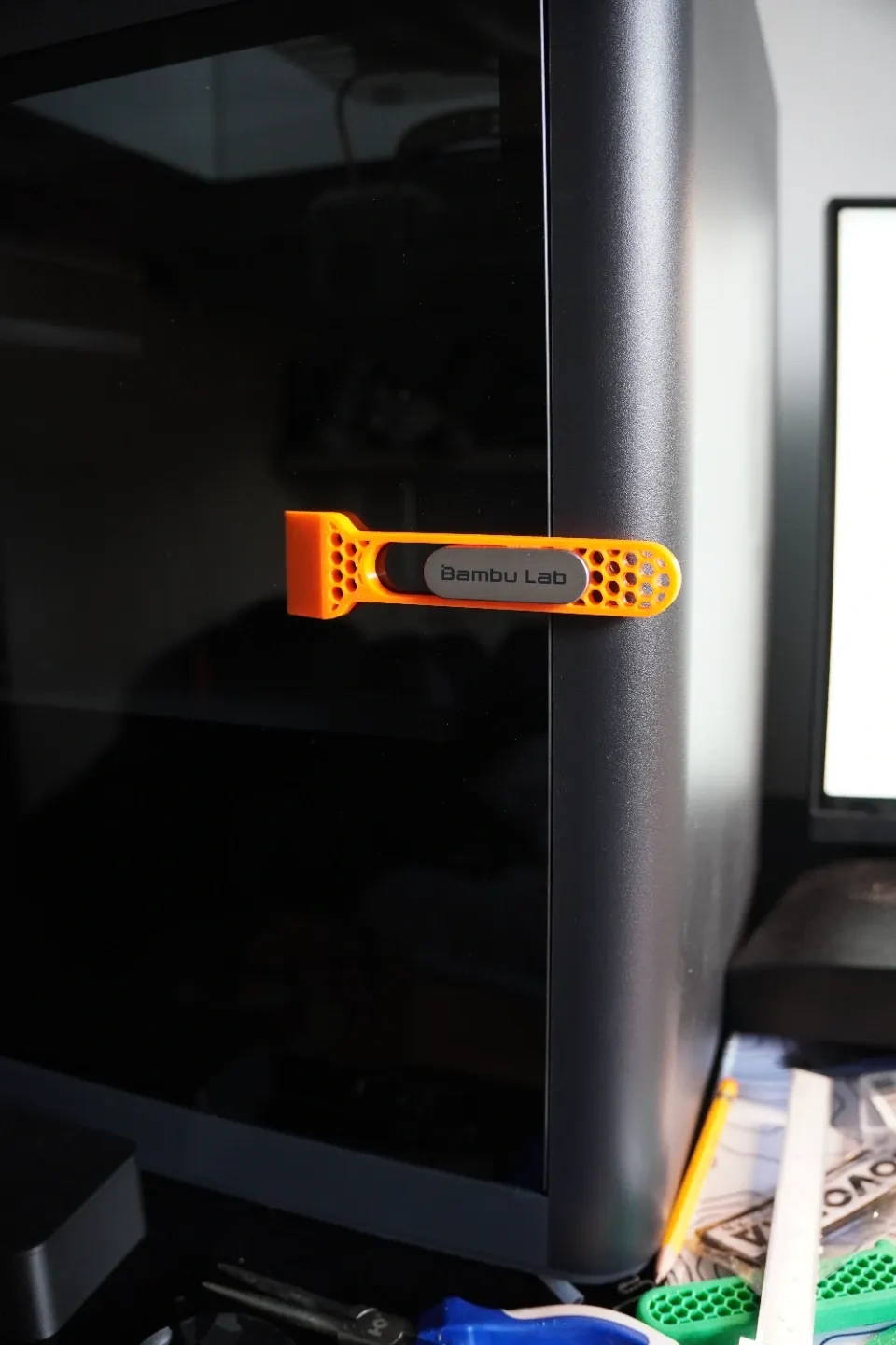 BAMBU LAB P1S / X1 / X1C DOOR HANDLE BED SCRAPER 来自 BorgoTechSpace ...