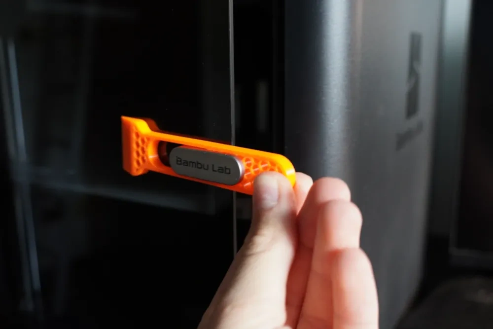 BAMBU LAB P1S / X1 / X1C DOOR HANDLE BED SCRAPER 来自 BorgoTechSpace ...