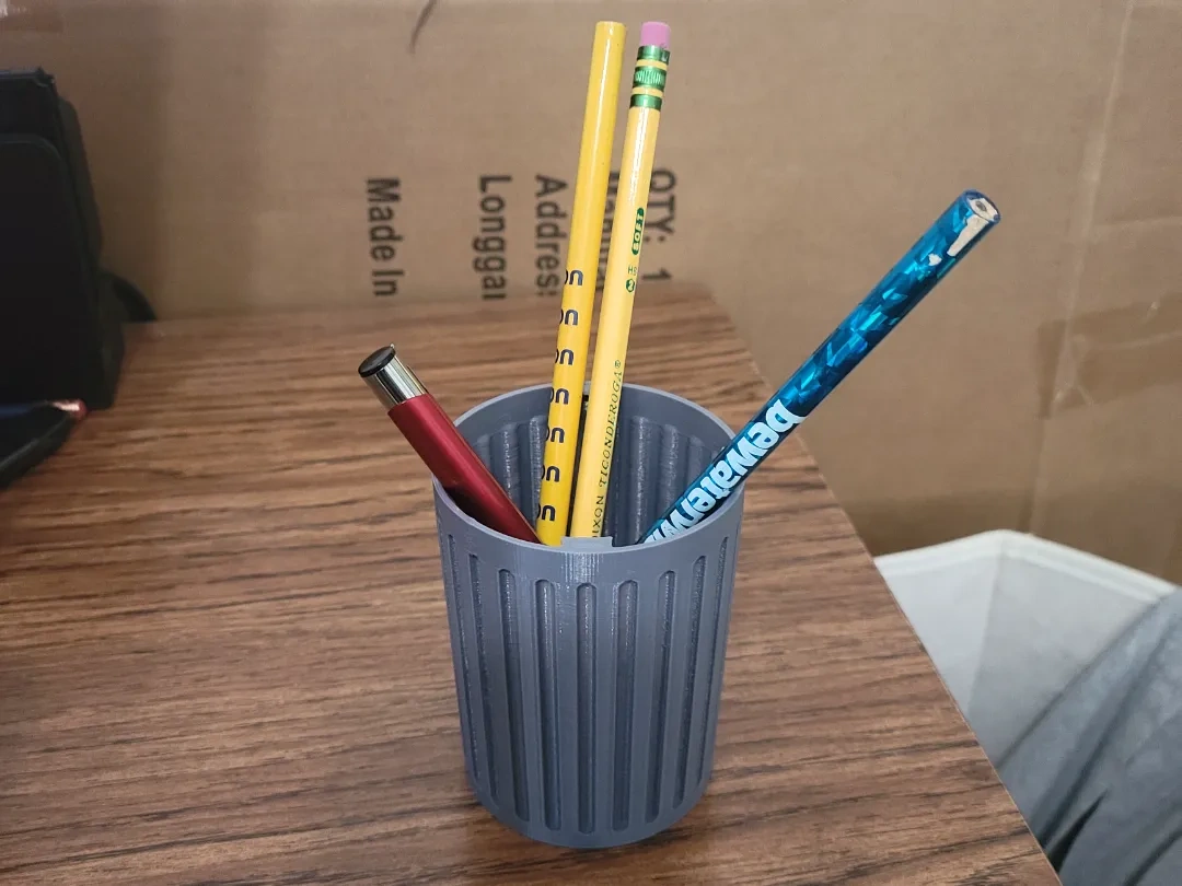 steel trash can pencil holder 来自 asprint - MakerWorld