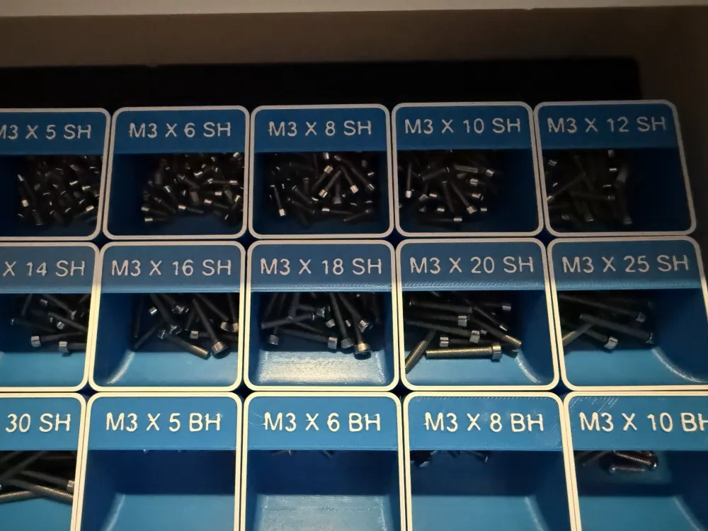 Gridfinity M3螺丝收纳盒 来自 phil80113 MakerWorld：免费下载 3D 模型