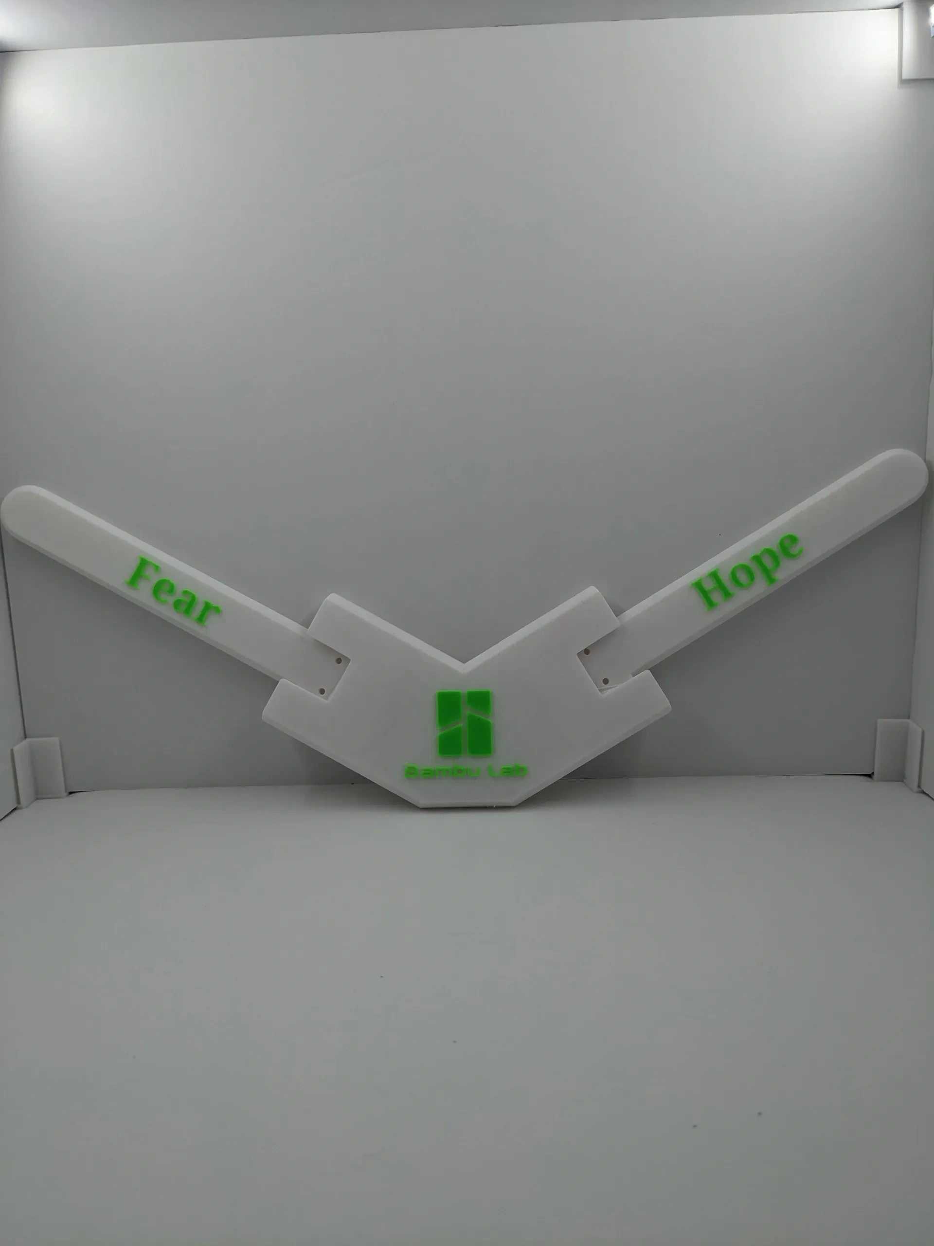 Bambu Lab 双持刮刀 Alan Mandic 版 来自 PrinterMcgee - MakerWorld