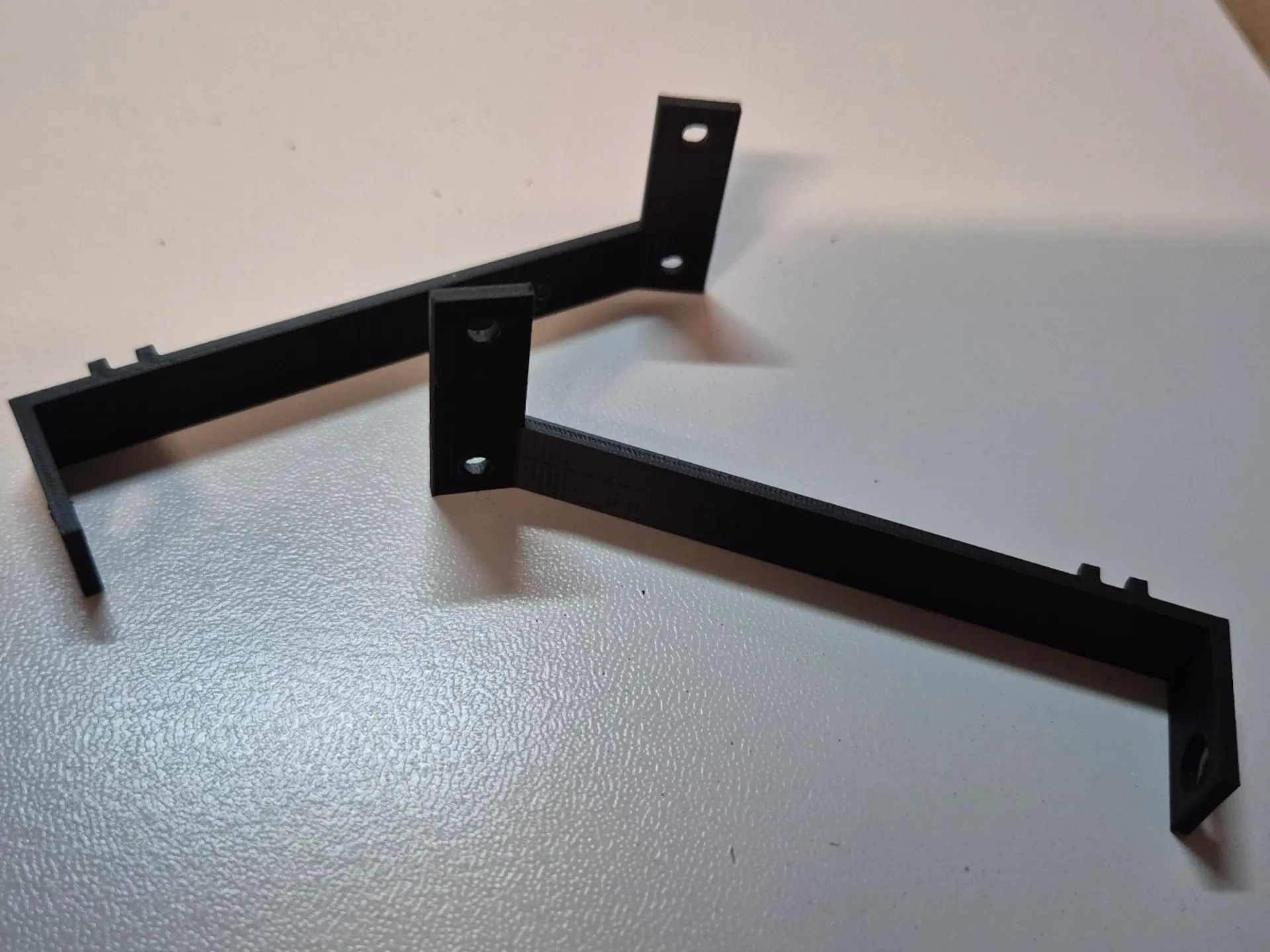 Footwell Light Clip - Toyota Hilux 来自 Nocturnal - MakerWorld