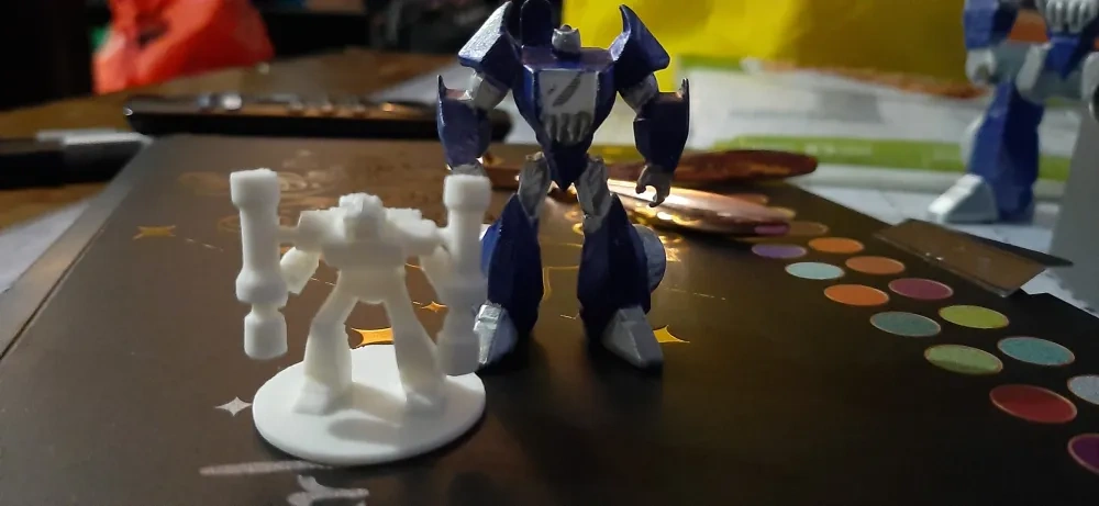 Rumble, 霸天虎 磁带战士 来自 Deline Design MakerWorld：免费下载 3D 模型