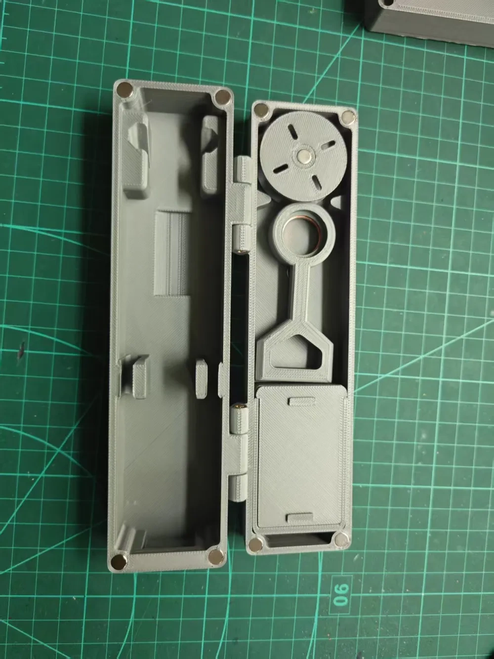 小姚科技的T12电烙铁收纳盒3.0版 - 免费 3D 打印模型 - MakerWorld