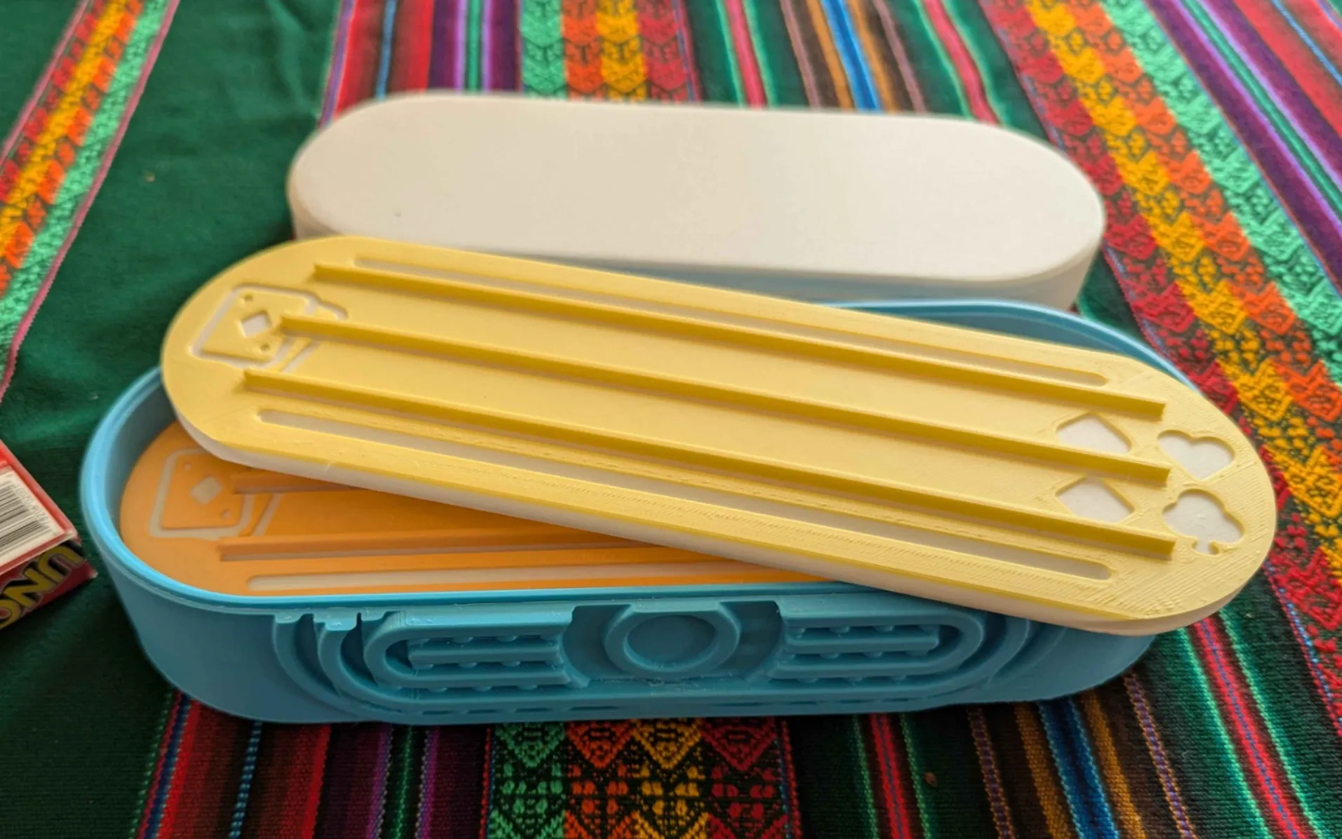 Card Stand Box 来自 KMM - MakerWorld