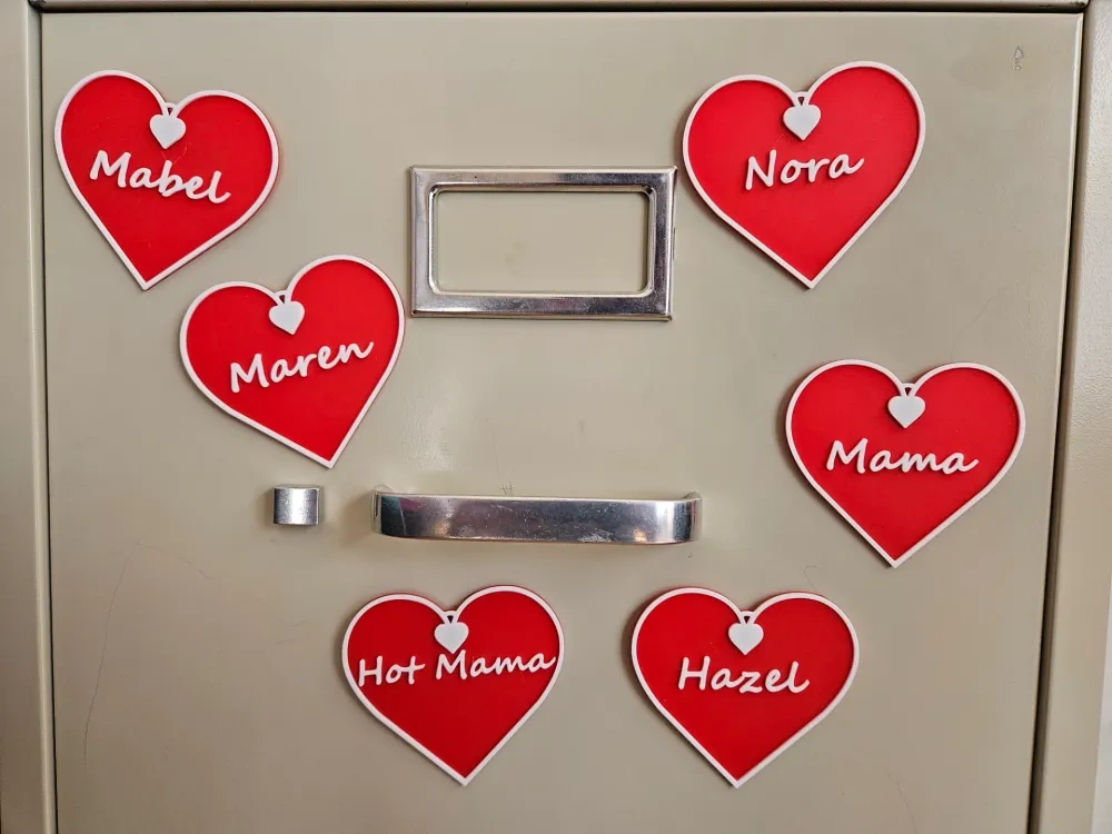 心形磁铁和装饰品 - 免费 3D 打印模型 - MakerWorld