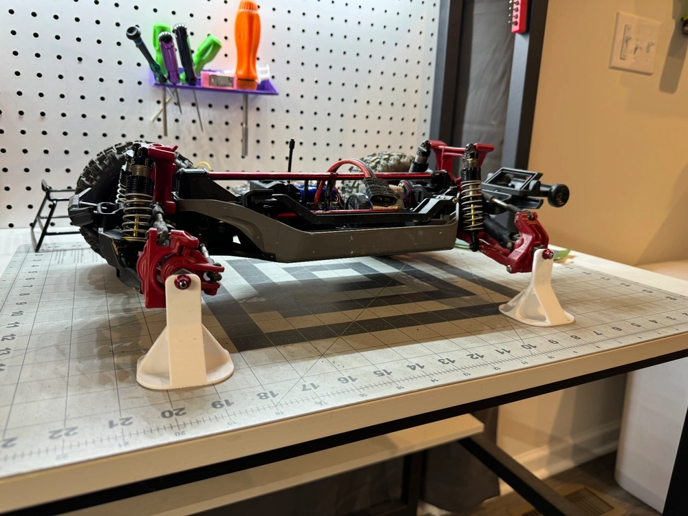 RC Axle/Hub Mounted Setup Stands 来自 Whimsii3D - MakerWorld