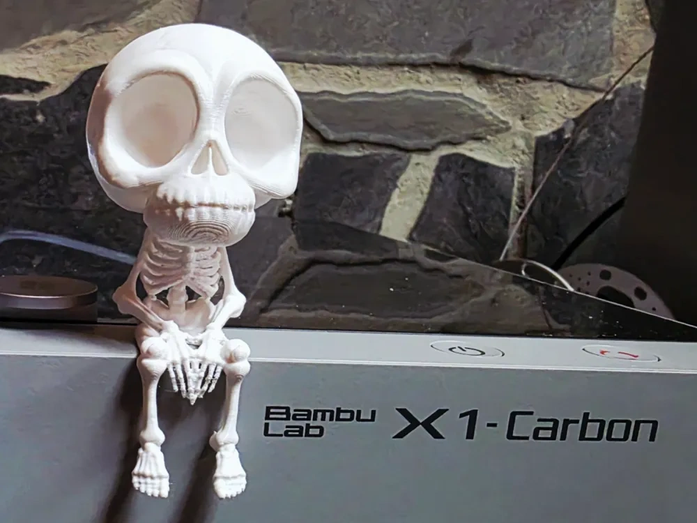 悠哉骷髅 - 打印机伙伴 来自 DTM247 MakerWorld：免费下载 3D 模型
