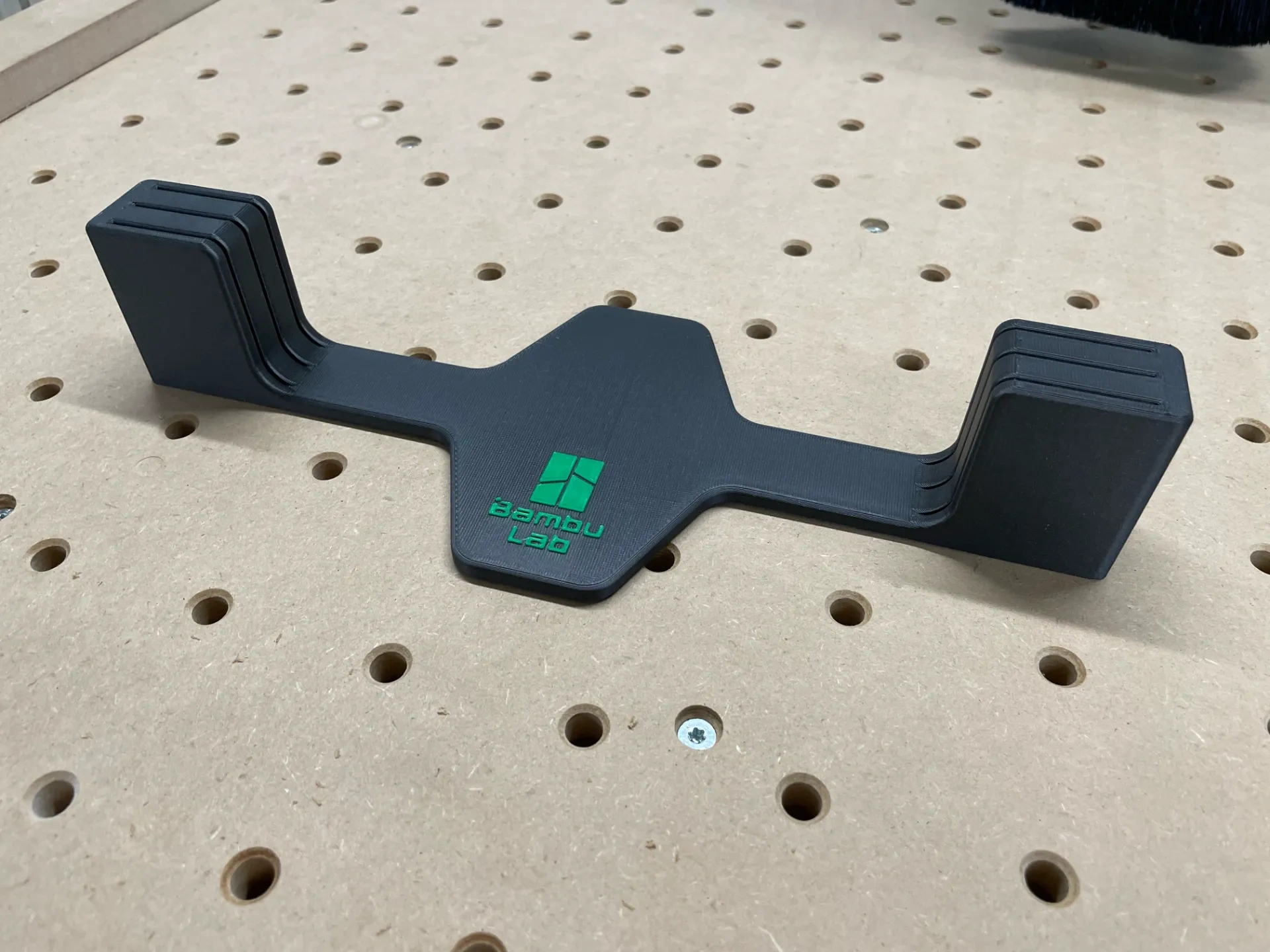 Bambu Lab Build Plate Holder 来自 Reuter_Corp - MakerWorld
