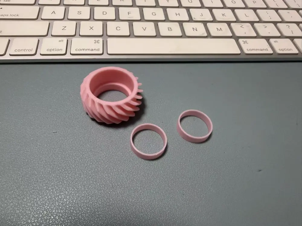 【测试】小物竿指尖陀螺 来自 CAMPFISH MakerWorld：免费下载 3D 模型