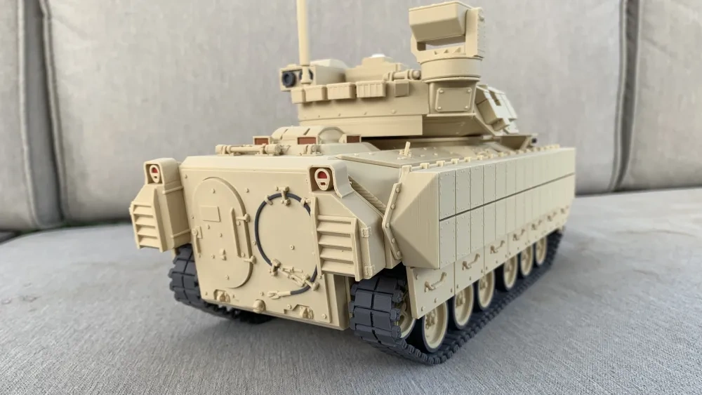 M3A3 布拉德利步兵战车 BUSK III - 免费 3D 打印模型 - MakerWorld