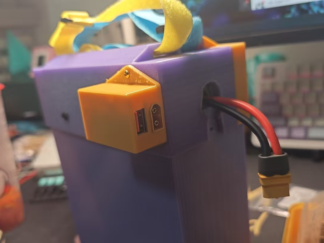 xt60转usb输出 来自 小刘的精神世界 MakerWorld：免费下载 3D 模型