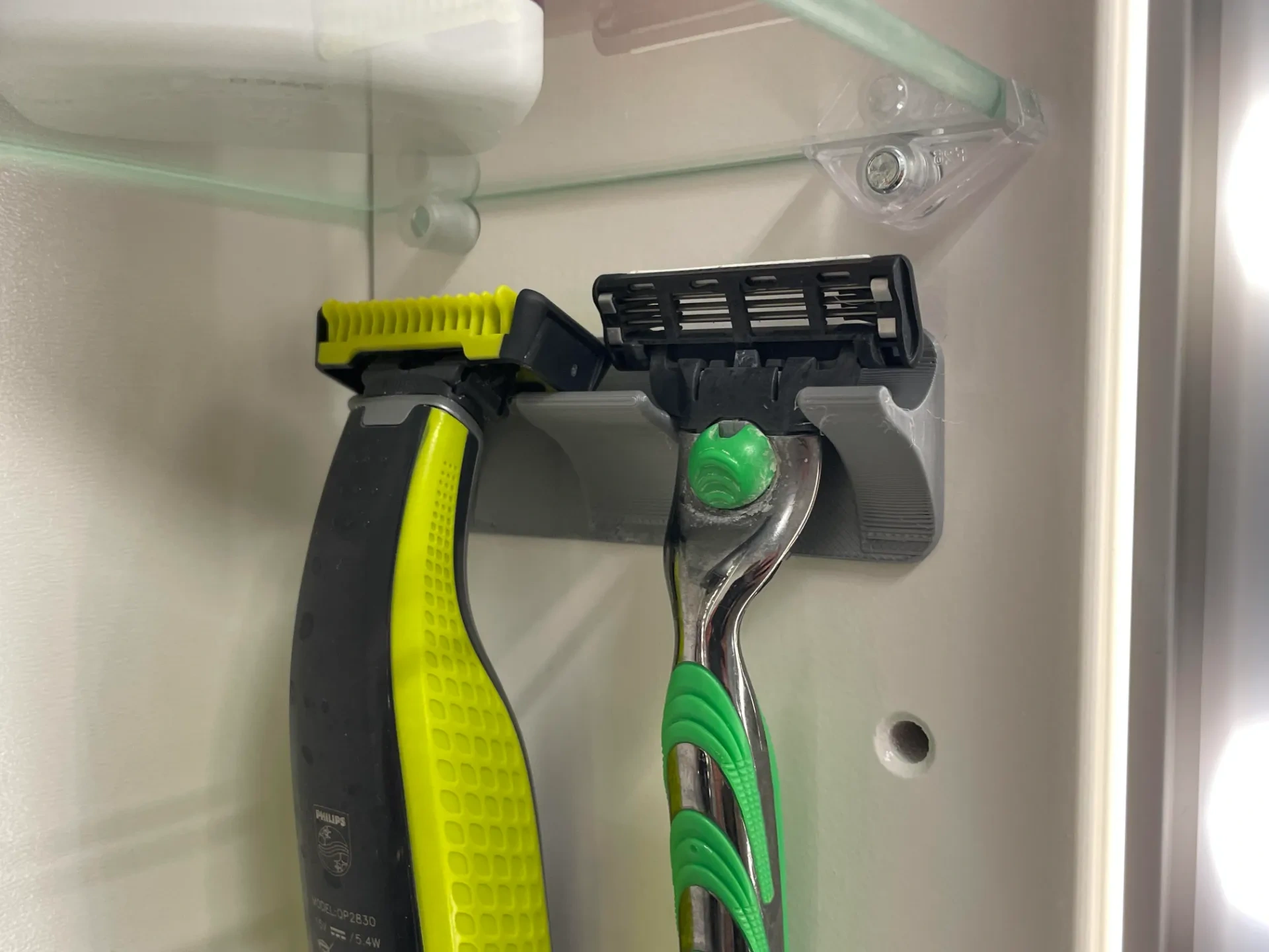 Simple Razor Holder 来自 Pulsar Designs - MakerWorld