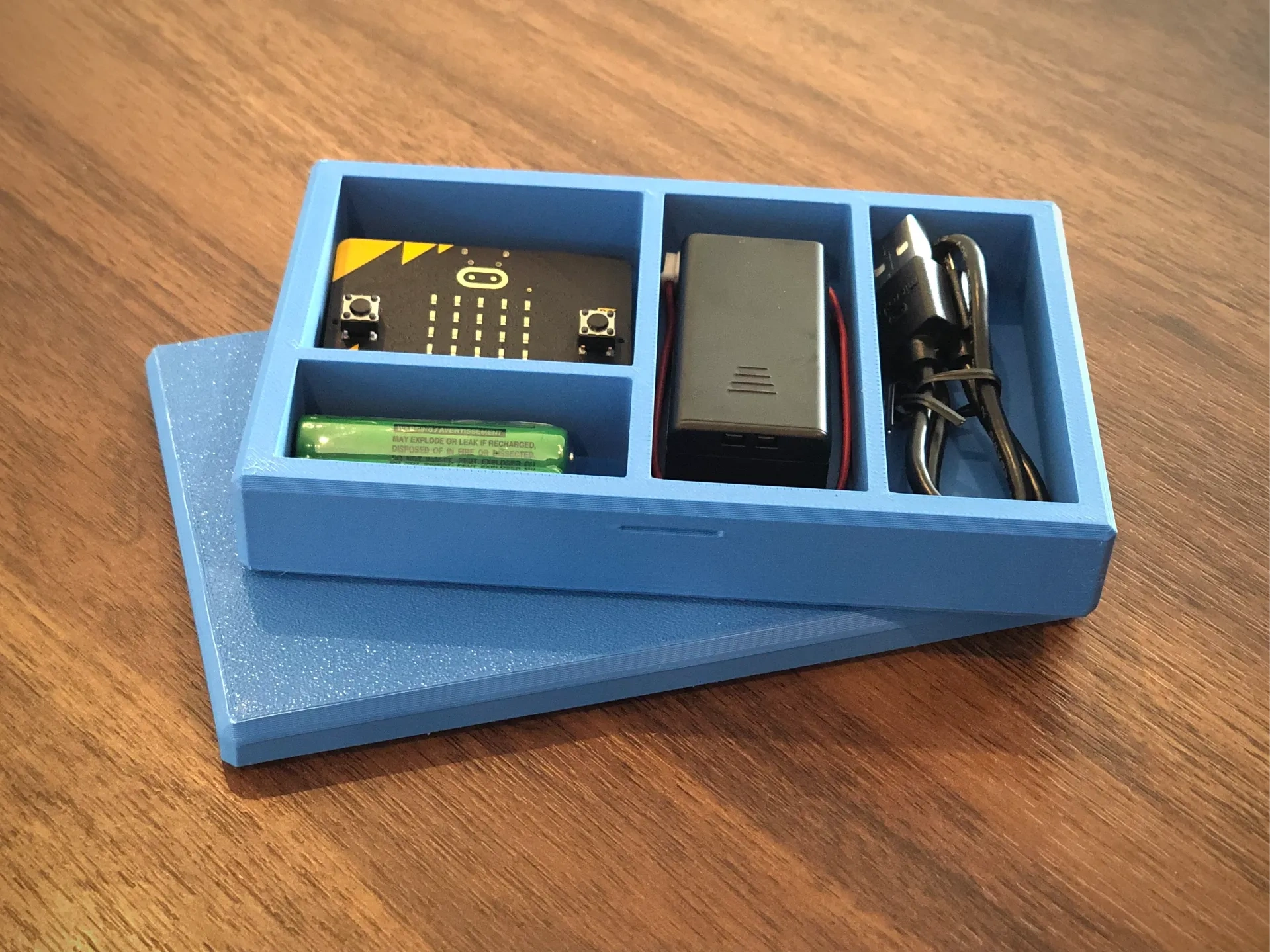 Microbit Storage Box 来自 3D Model Lab - MakerWorld