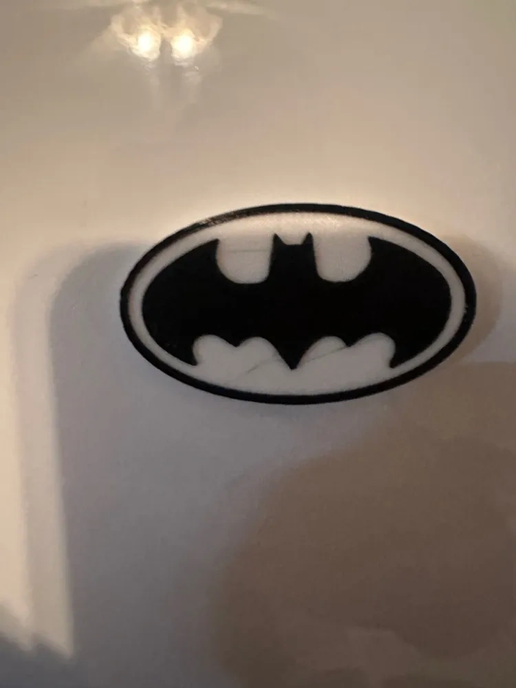 Batman Logo Magnet 来自 goldiesvinyl - MakerWorld