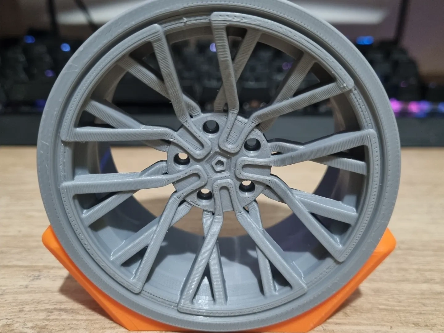 Mini Car Rim - Decor 来自 NeoForm3D - MakerWorld