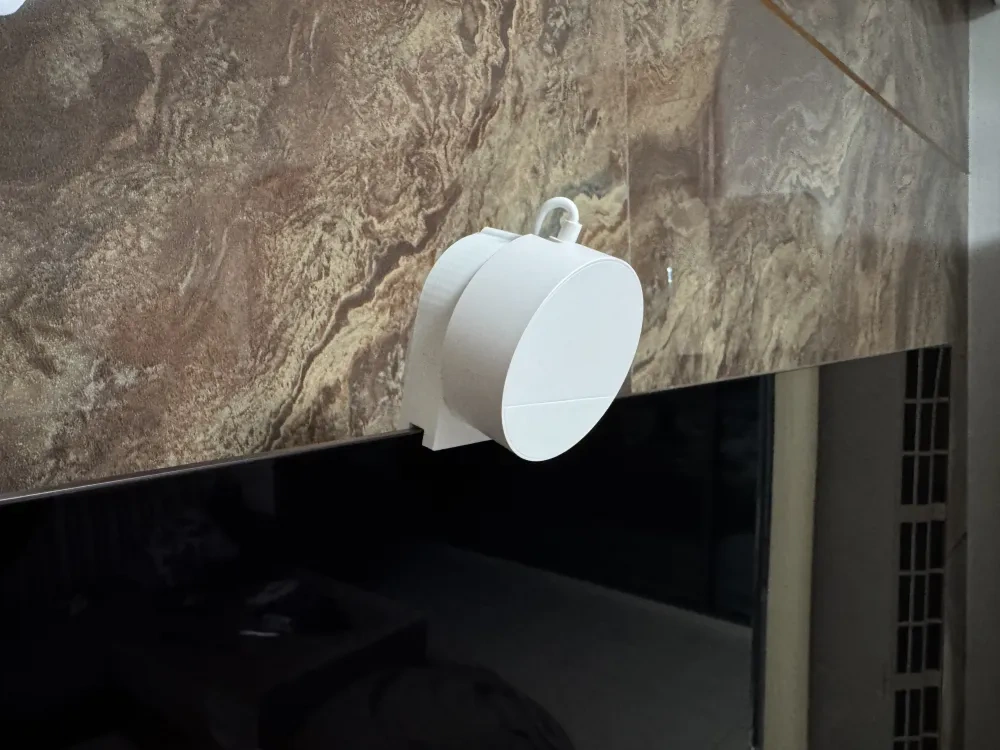 小米人在传感器pro超薄电视支架 二次创作 - 来自 moyuwangP MakerWorld：免费下载 3D 模型