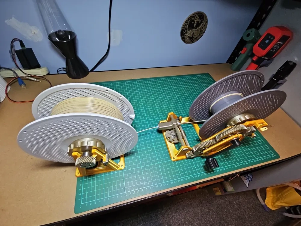 线轴绕线器V2.0（与众不同） 来自 Wiseone MakerWorld：免费下载 3D 模型