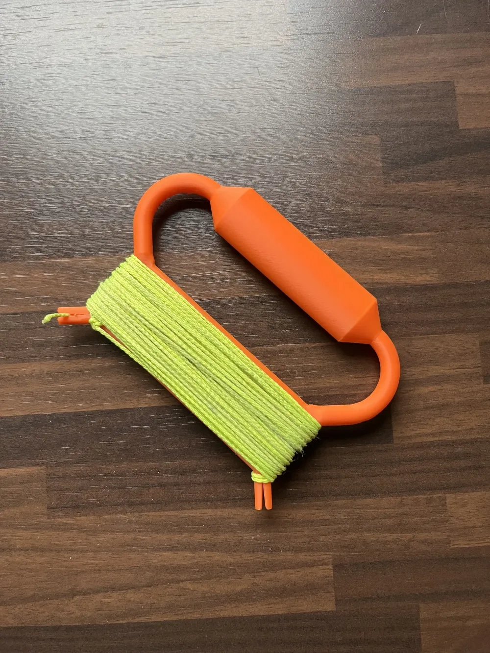 绳索收纳器/卷线器，易于打印 - 免费 3D 打印模型 - MakerWorld