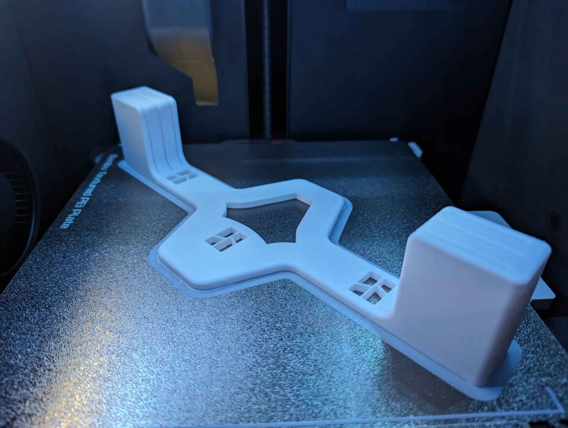 Bambu Lab Build Plate Holder X1C/P1系列 二次创作 - 来自 spluca80 - MakerWorld