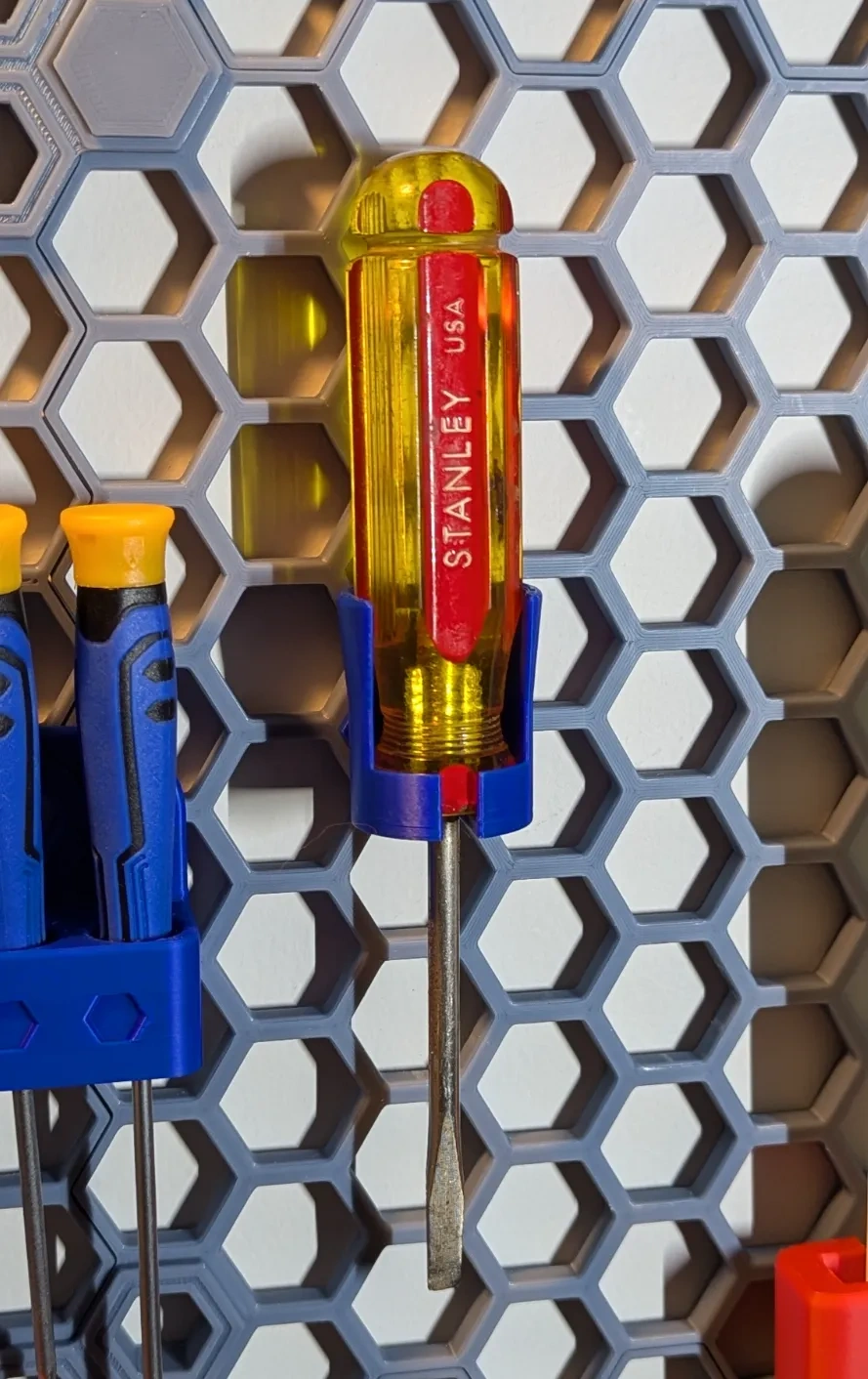 HSW螺丝刀架 - EZ-Lock卡扣式插入 来自 Wile E. 3D - MakerWorld