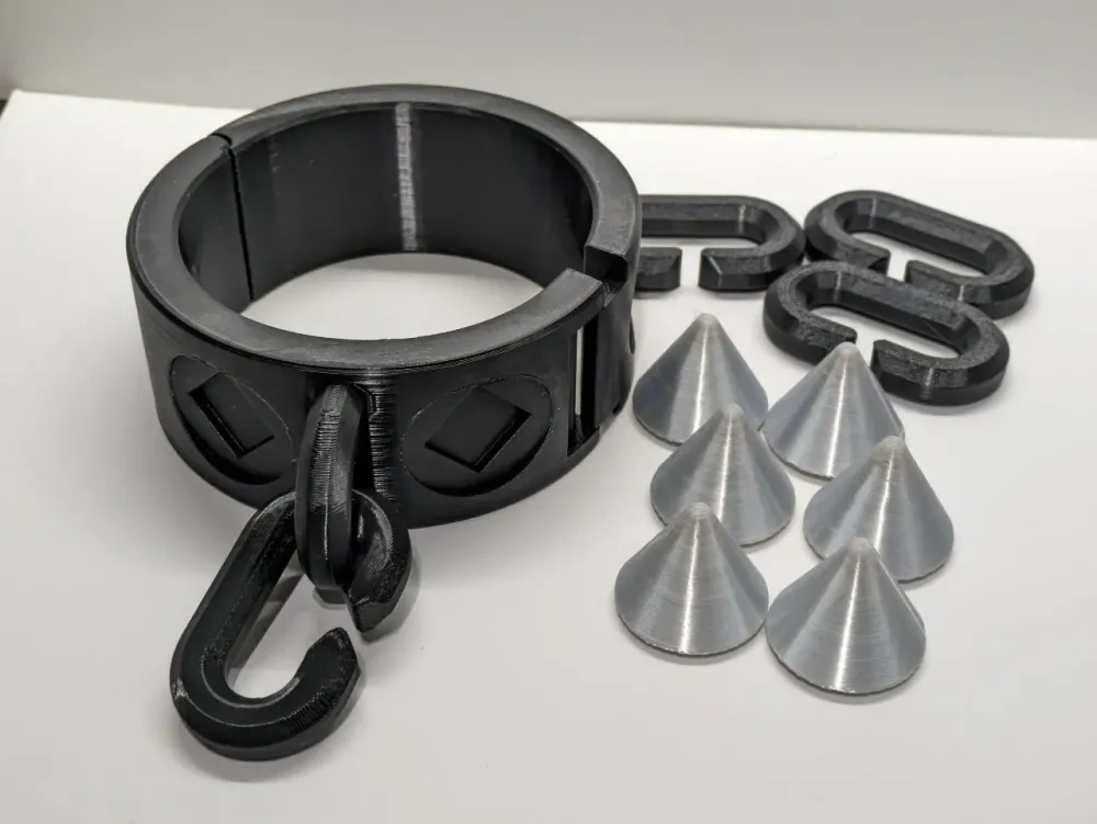 饰有铆钉的Cosplay/兽装手镯/项圈 来自 Rexery 雷格希 MakerWorld：免费下载 3D 模型