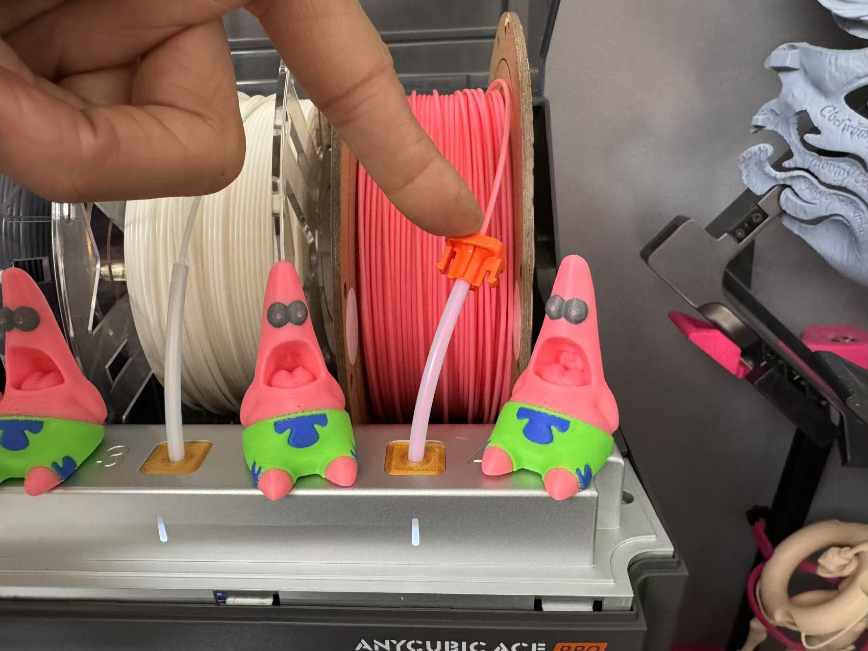 Anycubic Kobra S1C-ACEPro多色四色万向直通进料口保护抗磨损入口 来自 野生小虾米 MakerWorld：免费下载 3D 模型