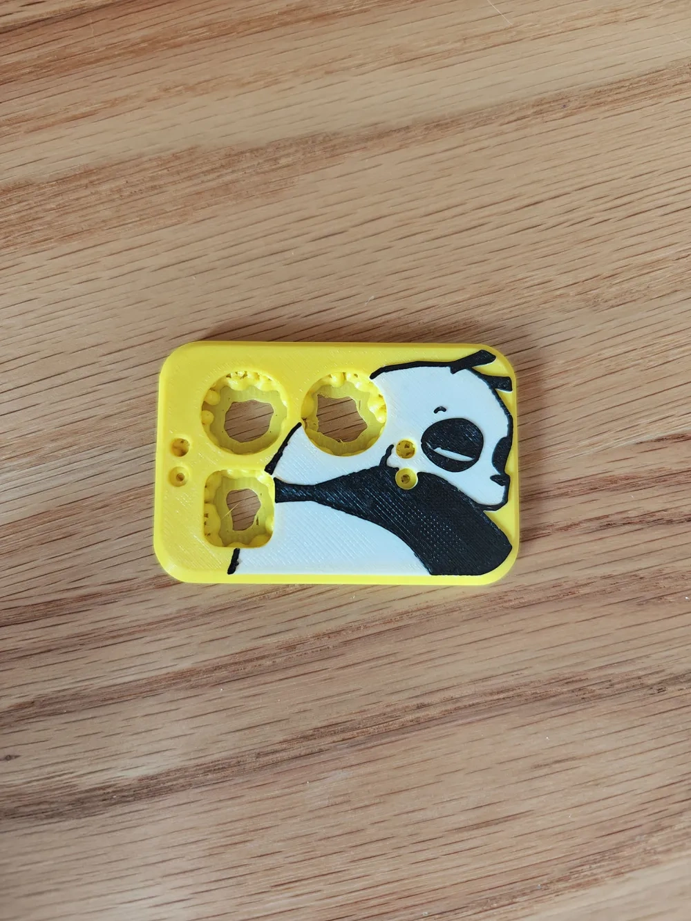 真我realme GT8 pro deco（乱马1/2） 来自 777 MakerWorld：免费下载 3D 模型