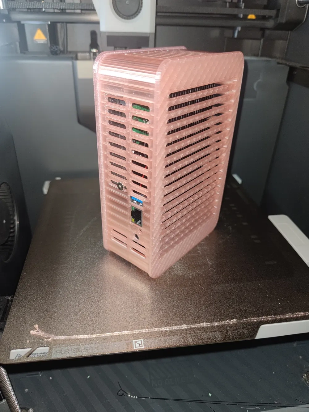 OEC/OECT 3.5硬盘盒子 要飞线12V 来自 渎川桥下划水的姑苏 MakerWorld：免费下载 3D 模型