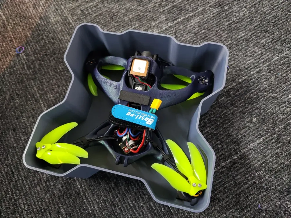 BM 以太 4 - 4 英寸一体式 FPV 无人机机架 来自 Dr. J. Ma MakerWorld：免费下载 3D 模型