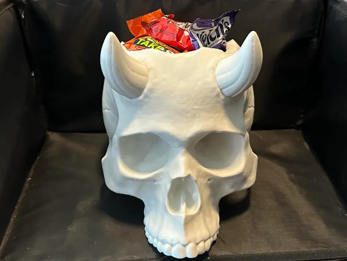 Large Demon Skull Halloween Candy Bowl 来自 BATTCAVE - MakerWorld