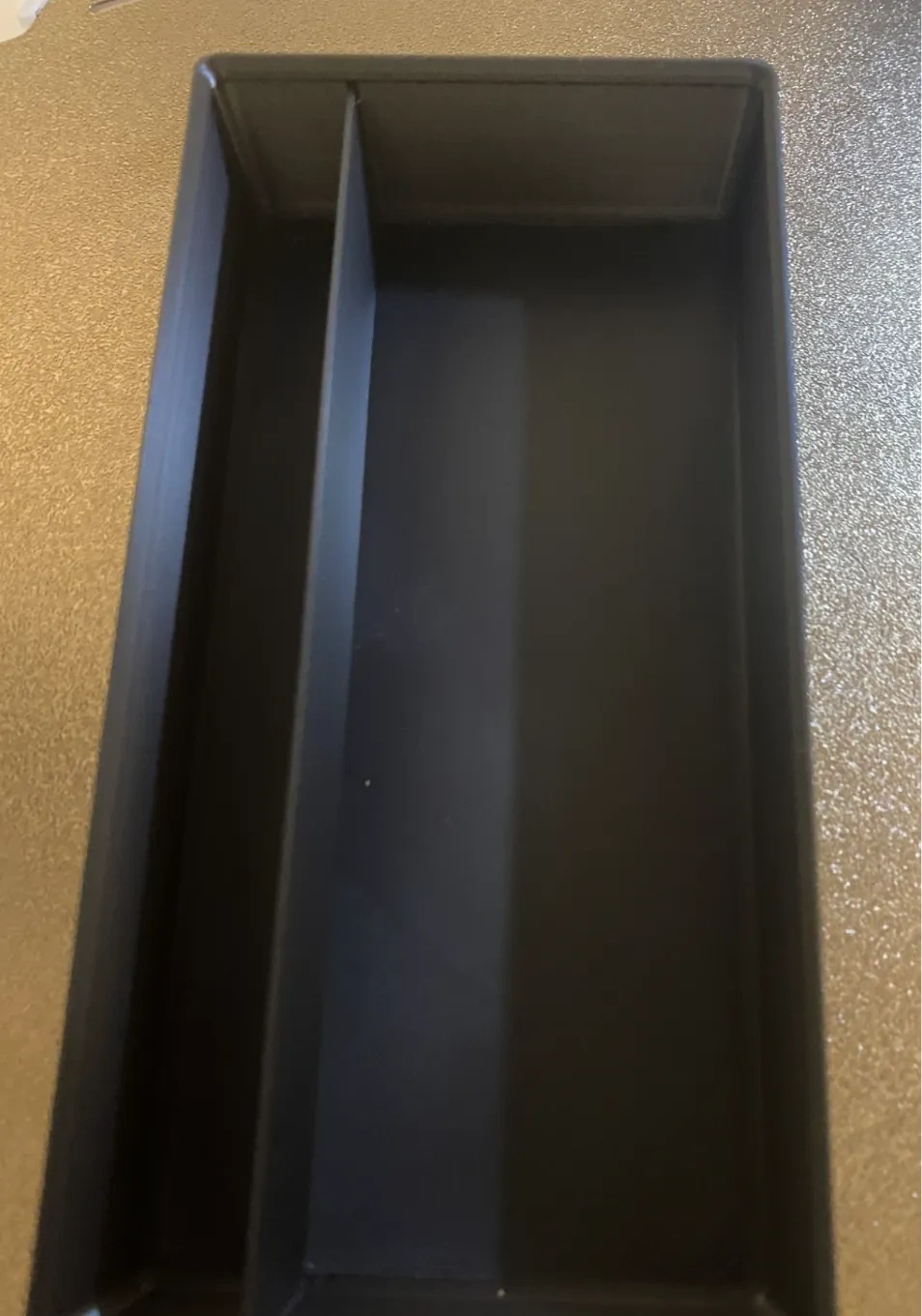 Gridfinity 2x4 with divider 来自 3DDesigner - MakerWorld