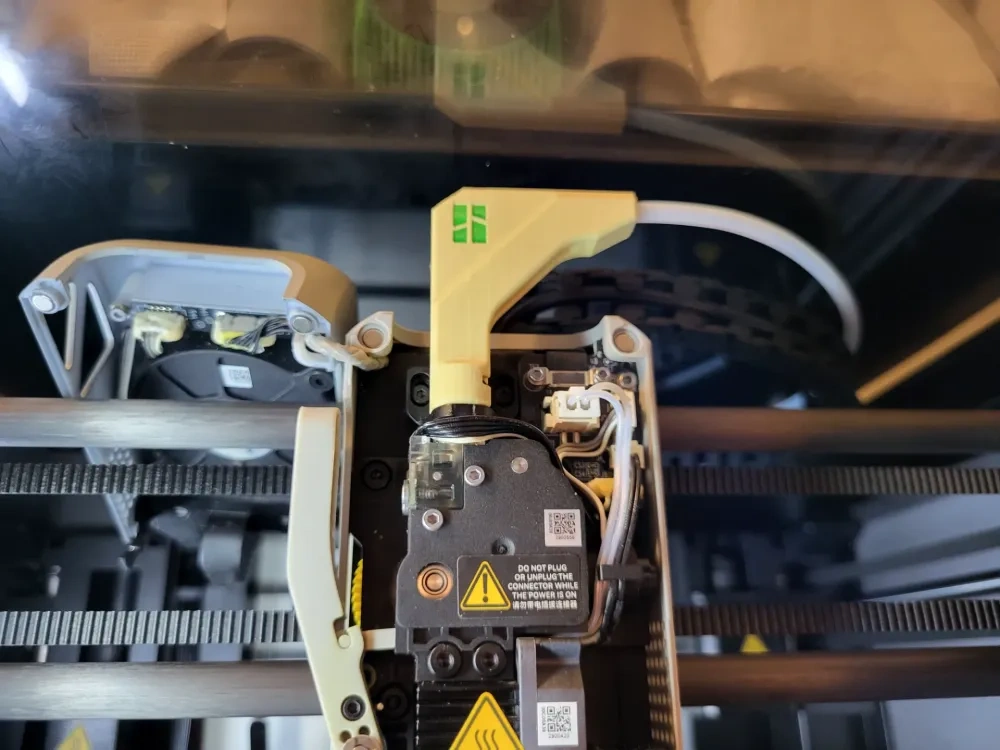 PTFE 管线导向 来自 3DTechBase MakerWorld：免费下载 3D 模型