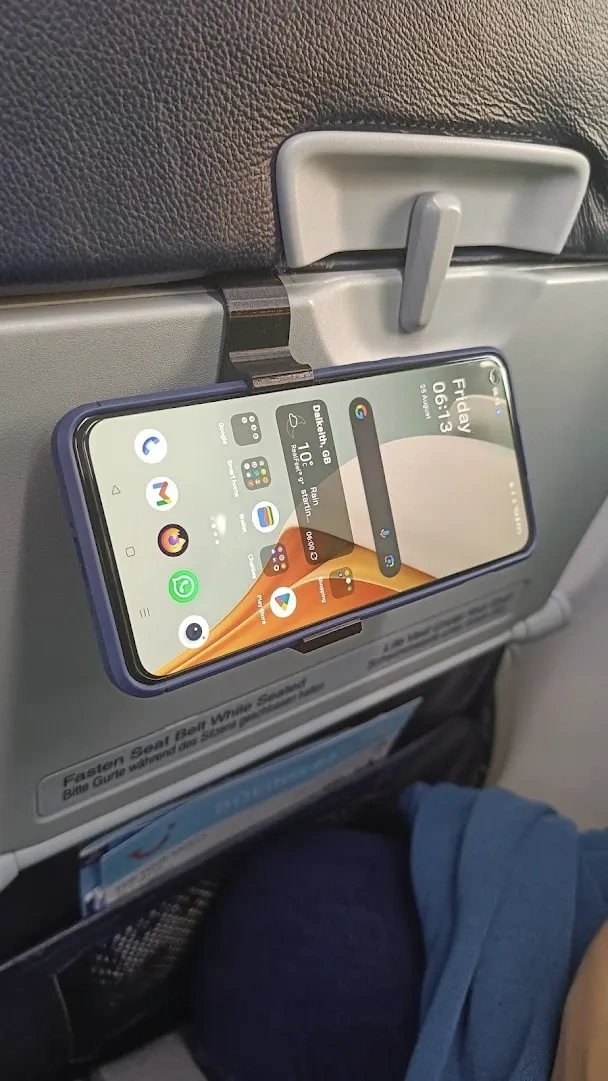 Airplane Mobile Phone Holder - 免费 3D 打印模型 - MakerWorld