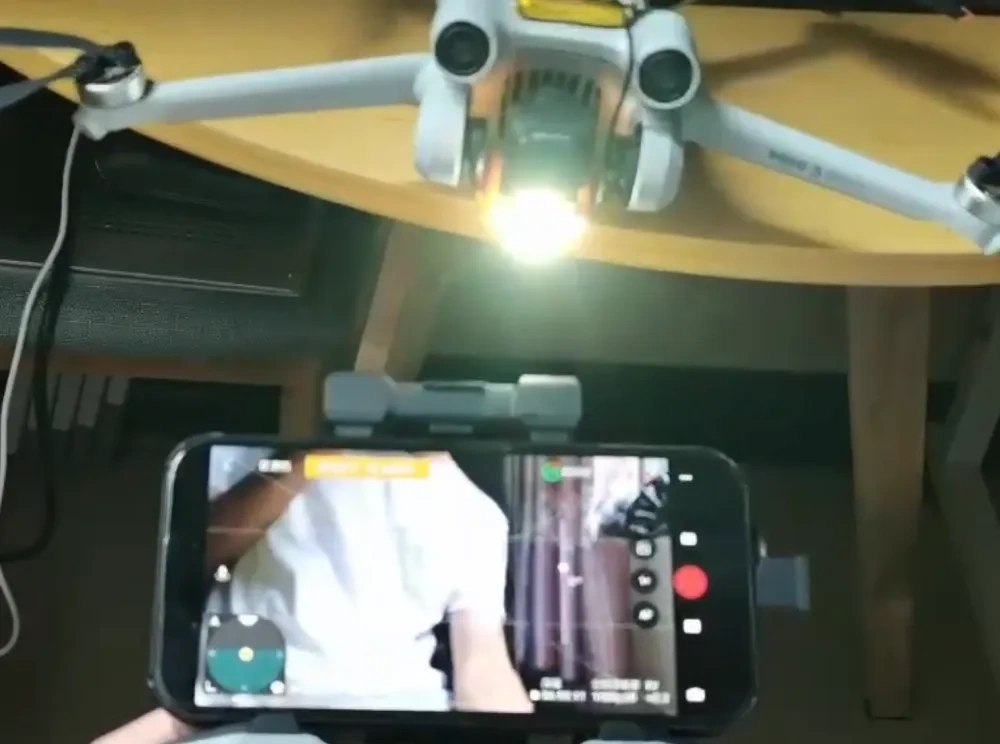 DJI Mini 3/Mini3pro/mini4pro云台探照灯支架 来自 Carrot MakerWorld：免费下载 3D 模型