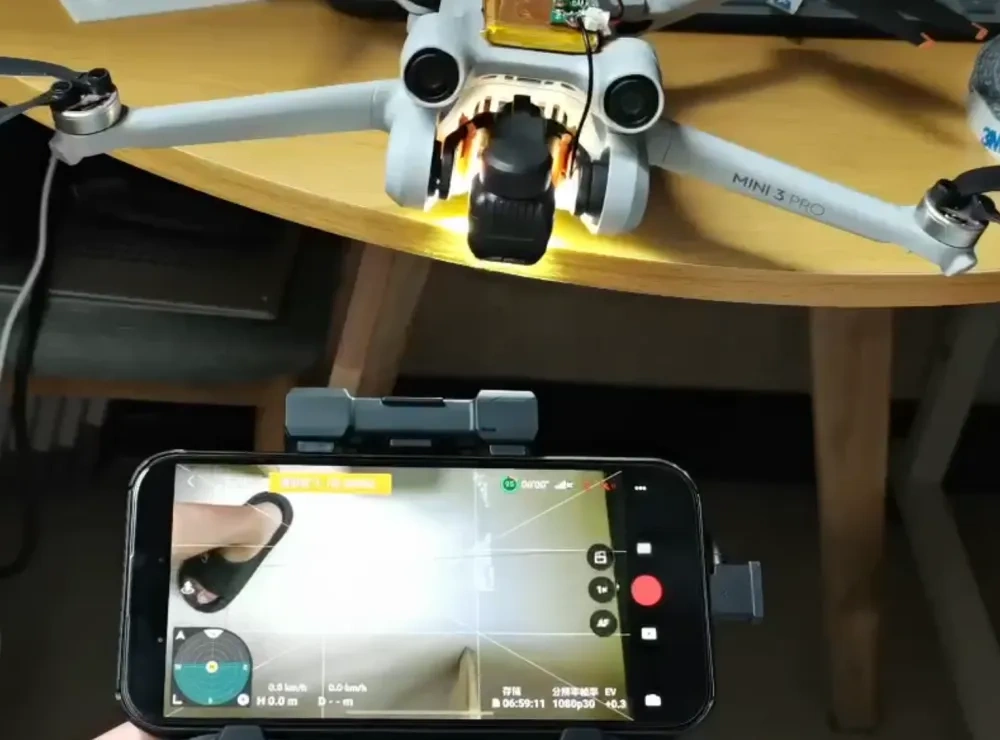 DJI Mini 3/Mini3pro/mini4pro云台探照灯支架 来自 Carrot MakerWorld：免费下载 3D 模型