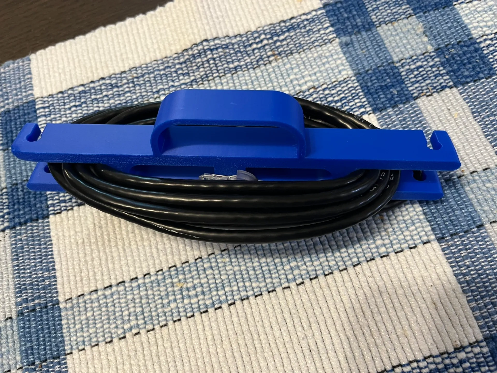 简易绕线器 来自 ML Innovation - MakerWorld