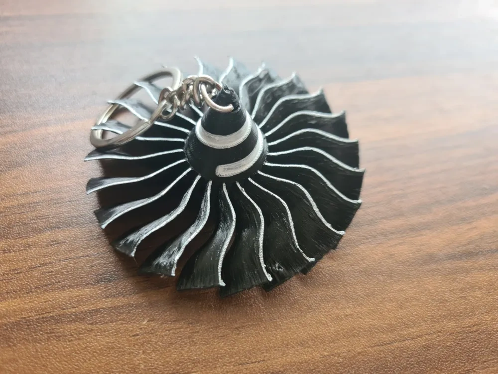 涡扇解压钥匙扣 - 免费 3D 打印模型 - MakerWorld