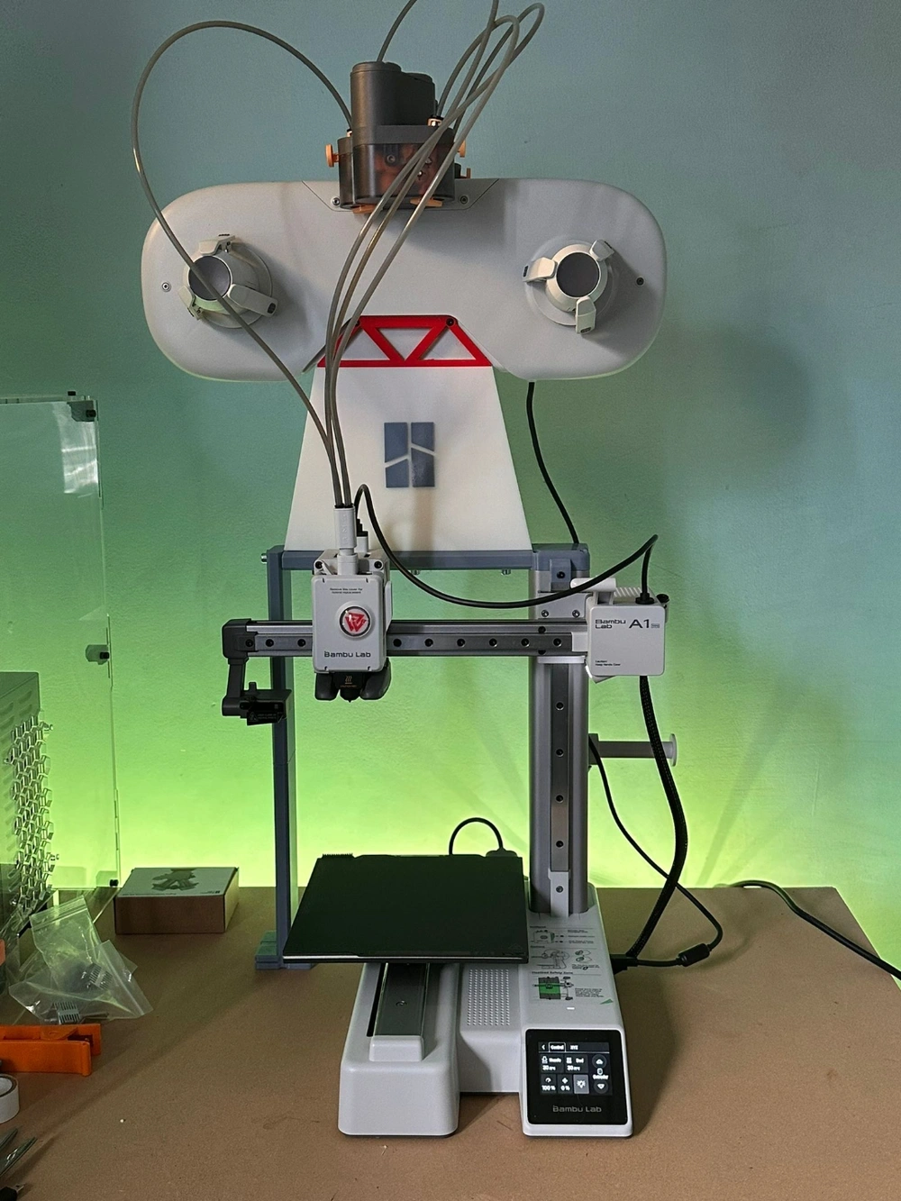 A1 mini AMS LITE节省空间（原装顶部安装） 来自 aim6mac - MakerWorld