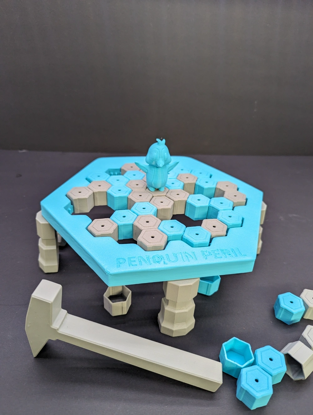 企鹅危机 来自 k2thestank🇨🇦 - MakerWorld