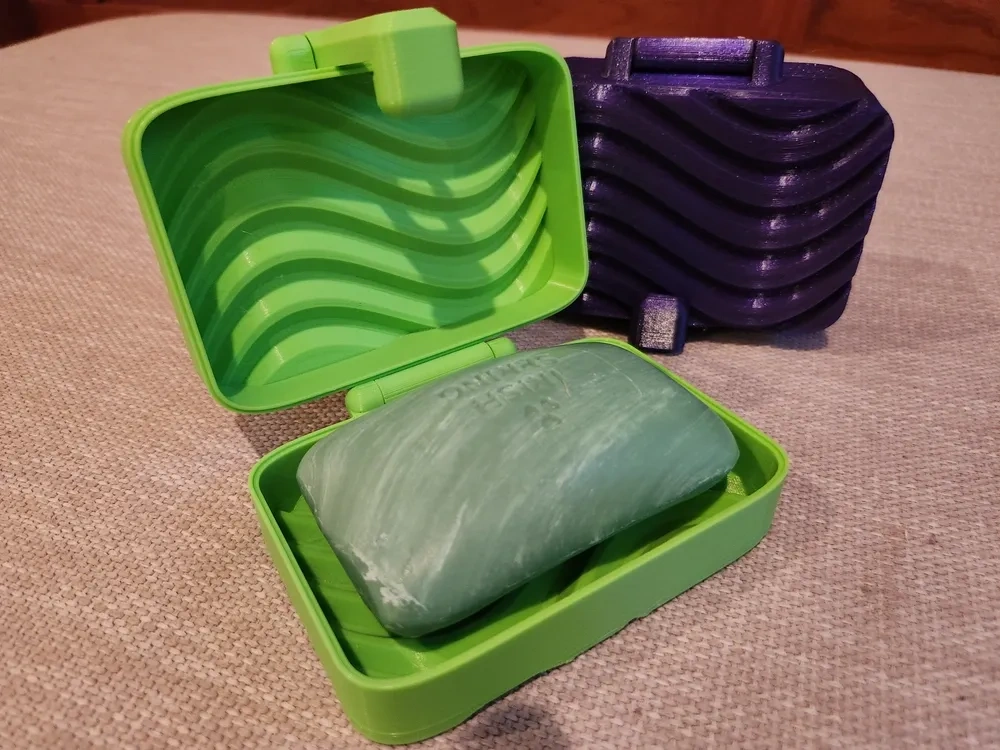 坚固的弯曲肥皂盒 来自 squinn - MakerWorld