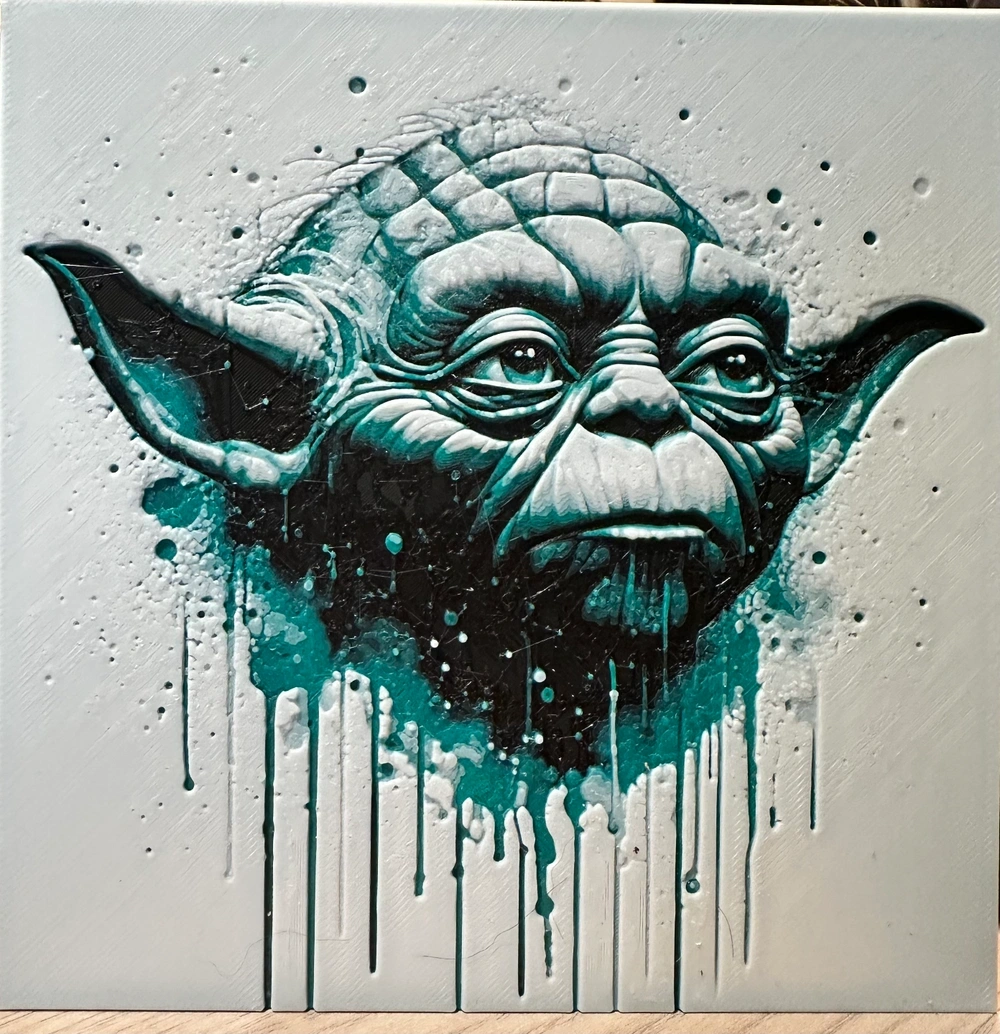 YODA艺术（HueForge） 来自 Lov3d - MakerWorld